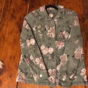 Kensie | Jackets & Coats | Kensie Floral Print Denim Utility Jacket ...